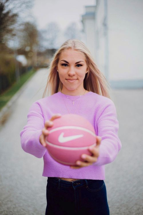 Pärnumaa Kutsehariduskeskuse kuulsuste galerii - Triin Juurik